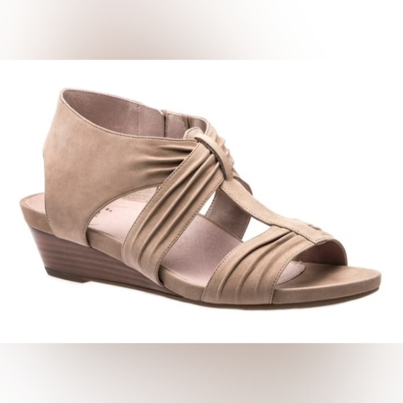 Abeo | Shoes | Abeo Ilyssa Metatarsal Wedge Sandals Cushioned Insole ...